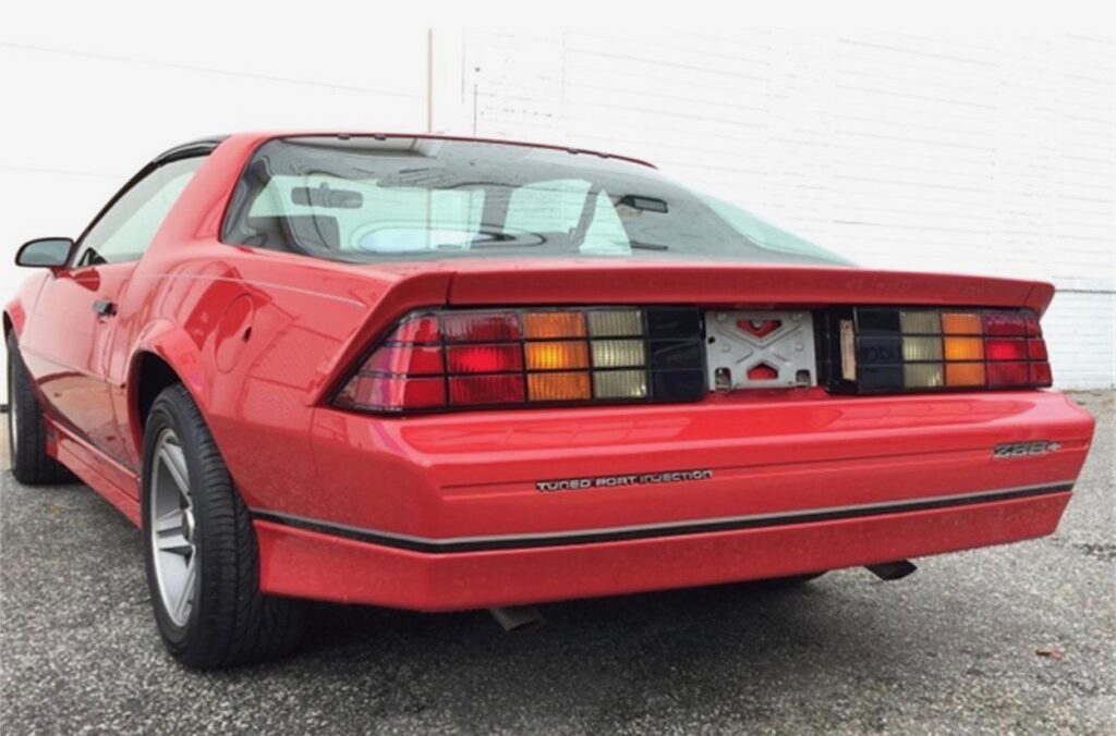 1982-1992 Camaro IROC-Z Blade Spoiler 3″ (OEM Style) 3pc (FIBERGLASS ...